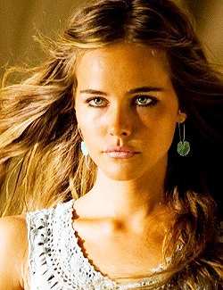 Alice Lucas | Oyunlarsheheri Wiki | Fandom