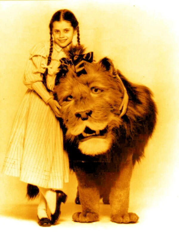 Cowardly Lion (Return to Oz) | Oz Wiki | Fandom