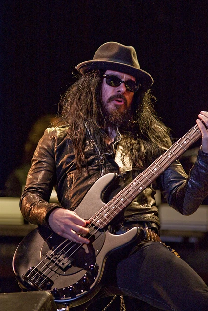 Rob Nicholson | Ozzypedia | Fandom