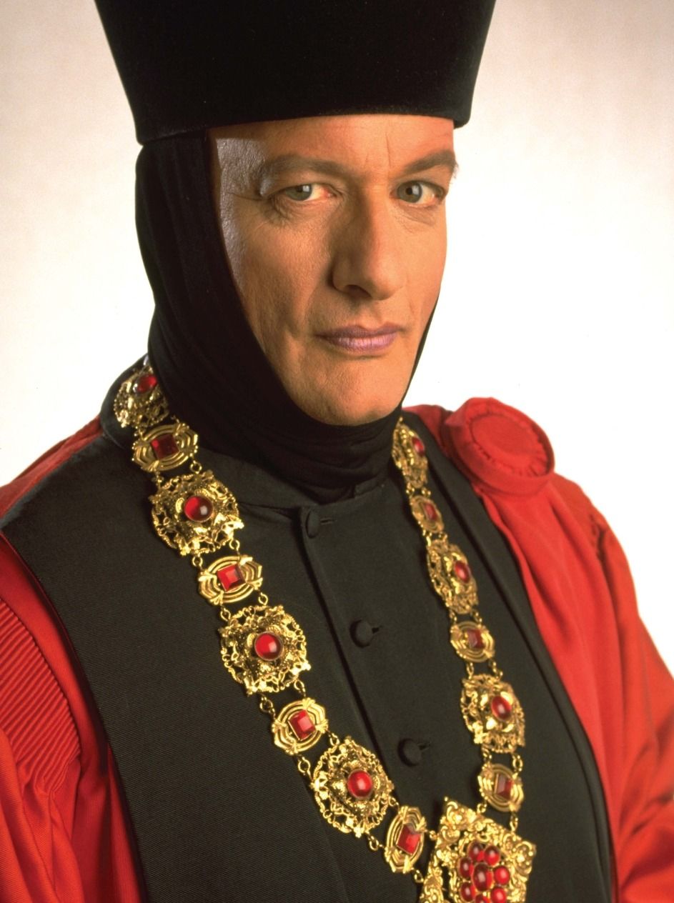 Q Star Trekgallery Heroes Wiki Fandom