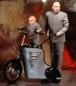 Mini-Me/Gallery | Heroes Wiki | Fandom