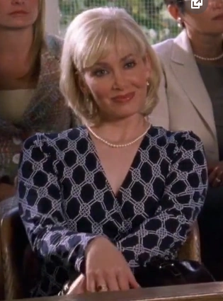 Juror 4 | Psych Wiki | Fandom