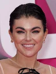 Serinda Swan | Psych Wiki | Fandom