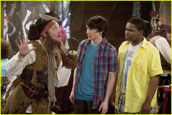 Two Peg | Pair of Kings Wiki | Fandom