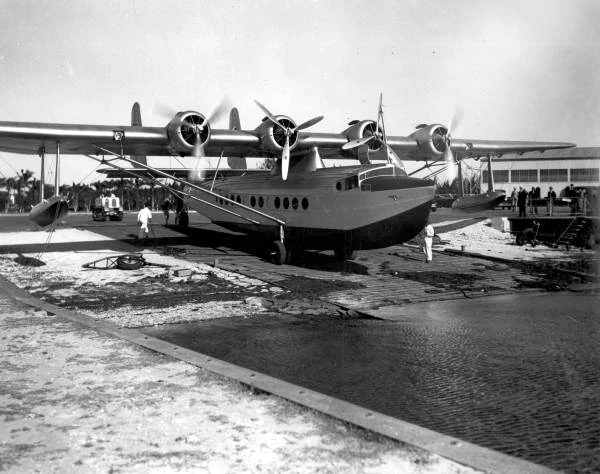 Unnamed Clipper NC-824M | Pan American Clippers Wikia | Fandom