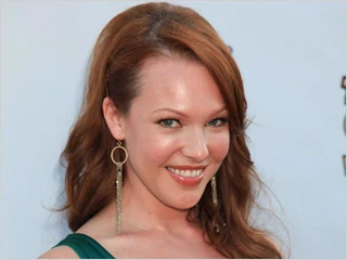 User blog:Kate.moon/Pan Am Gets Spartacus | Pan Am Wiki | Fandom