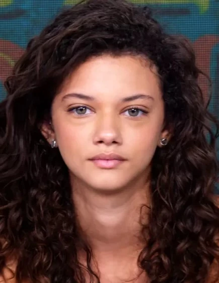 Saffra Baxwoll | Panem Academy Wiki | Fandom