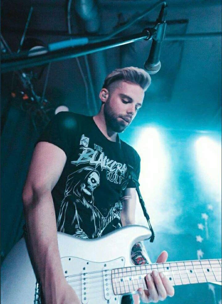 Mike Naran | Panic! At The Disco Wiki | Fandom