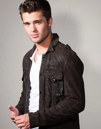 Preston Lewis | Panorama High Roleplay Wikia | Fandom