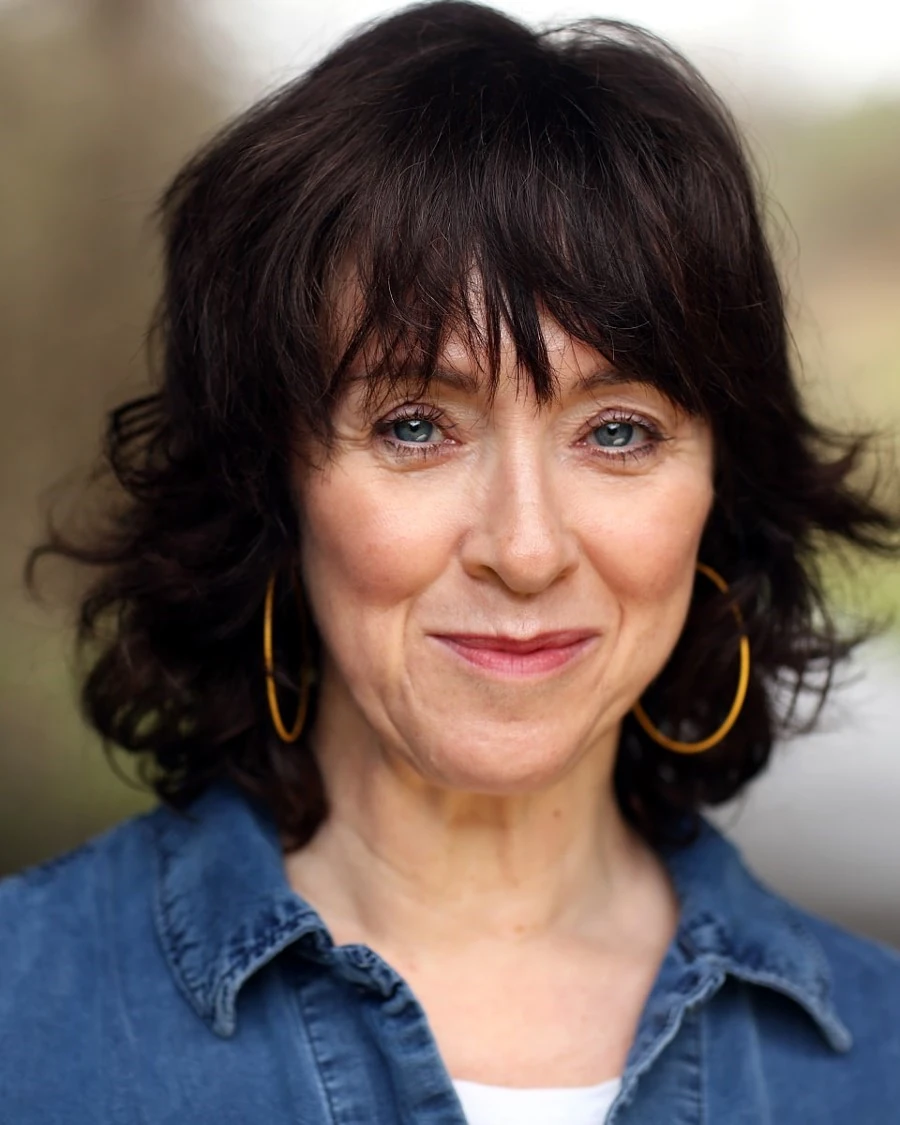 Helen Logan | Pantoland Wiki | Fandom