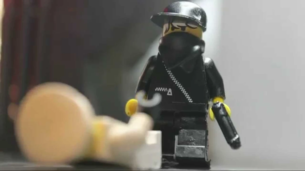 Lego dude gets kicked in the face | Pantsahat Wiki | Fandom