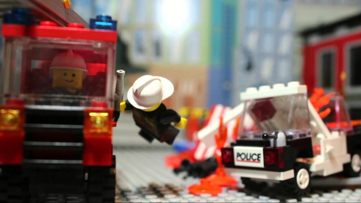 Lego Extreme Fire Fighter Rescue Squad | Pantsahat Wiki | Fandom