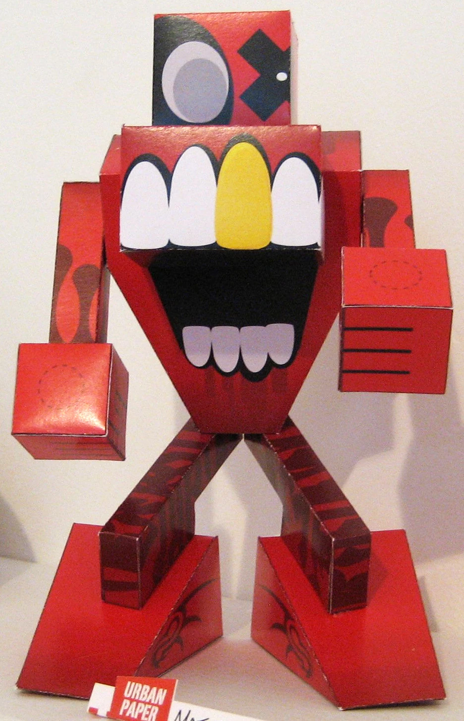 Grumm | Papertoys Wiki | Fandom