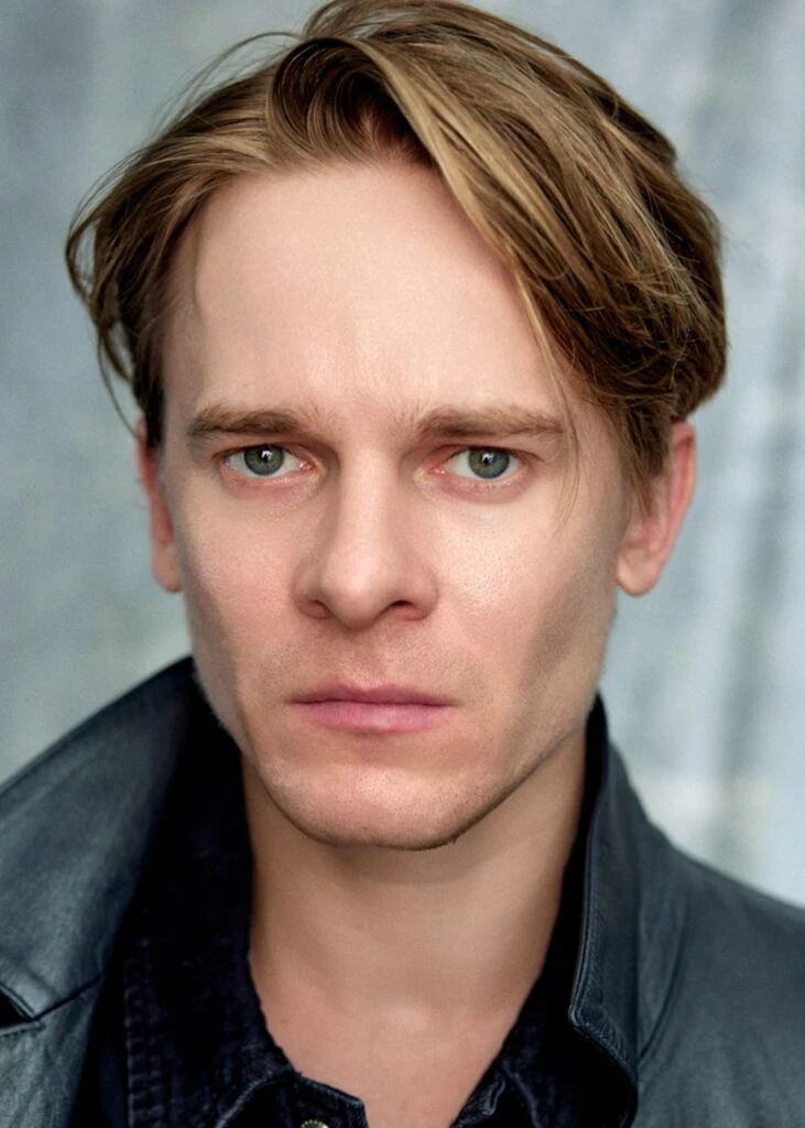 Erik Svedberg-Zelman | Paradise Wiki | Fandom