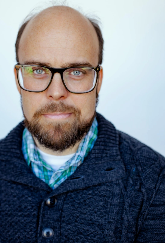 Ian Merrigan | Paradise Wiki | Fandom