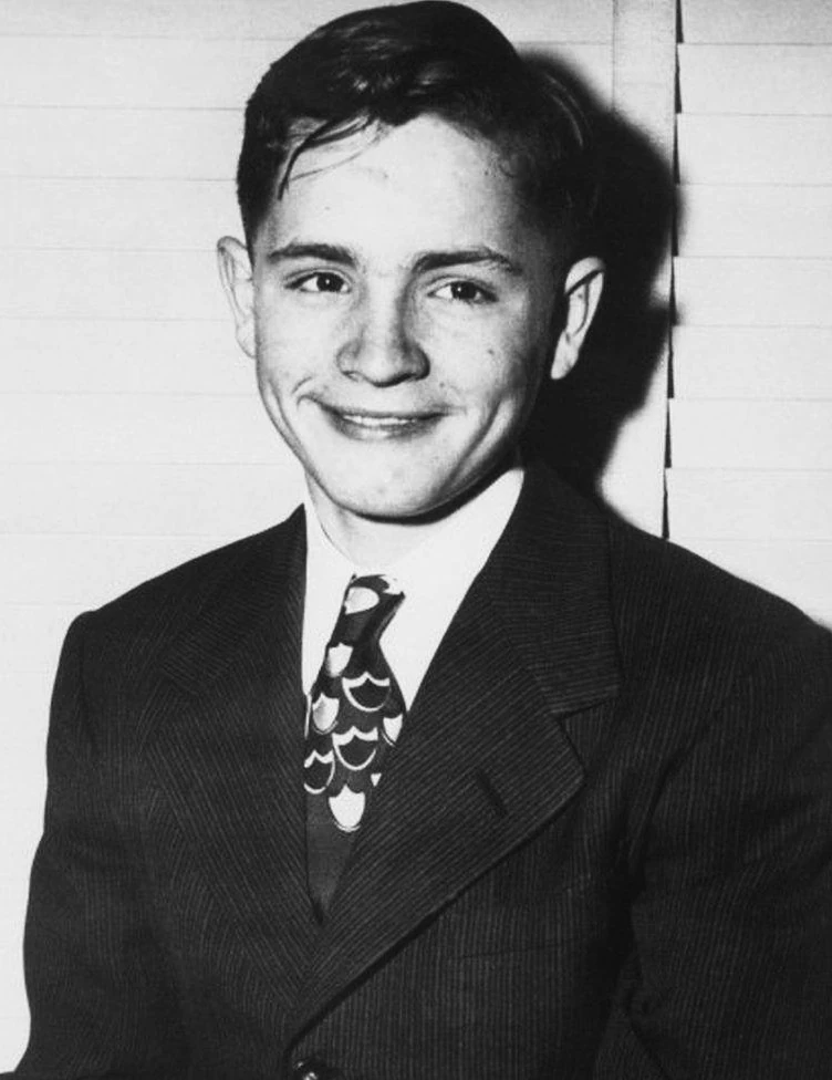 Steve Veidt | Paradox Theater Wiki | Fandom