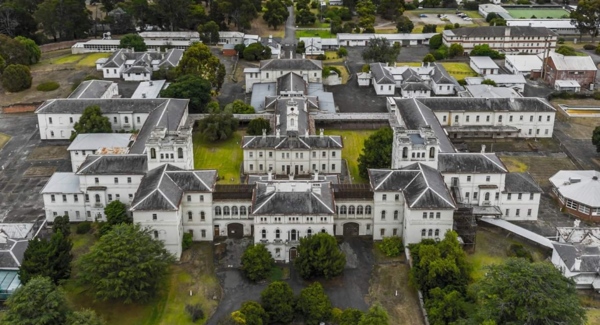 Ararat Lunatic Asylum | Paranormal Wiki | Fandom