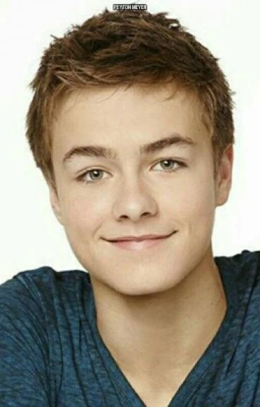 Kyle Barton | Wiki Parfum Potter | Fandom