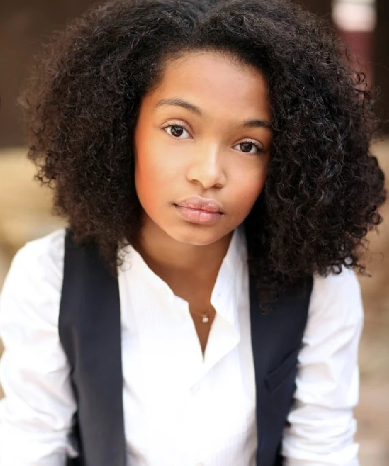 Naima Jones | Wiki Parfum Potter | Fandom