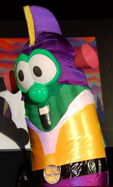 Larry-Boy! & the Onion from Outer Space! (movie-spoof) | Parodies Wikia ...