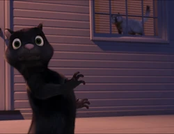 Over The Hedge Stella And Tiger