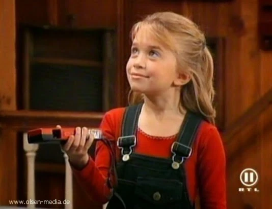 Michelle the Explorer S02 E21 To the Monkey Bars | The Parody Wiki | Fandom