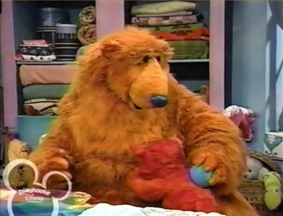 Ojo crying in Bear in the Big Blue House: Why Bears Can't Fly | The ...