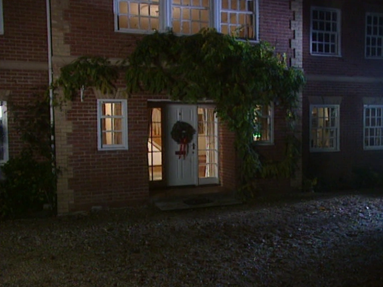 Alan's house (Knowing Me, Knowing Yule) | Alan Partridge Wiki | Fandom