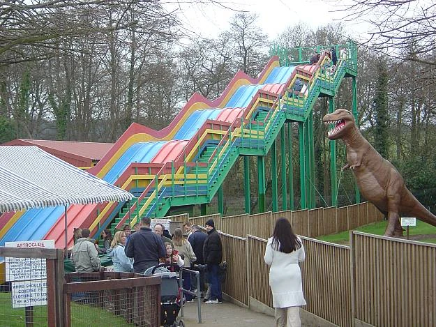 Astroglide | Paultons Park Wiki | Fandom