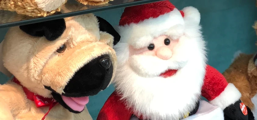 Dog and Santa | PBC International Wiki | Fandom