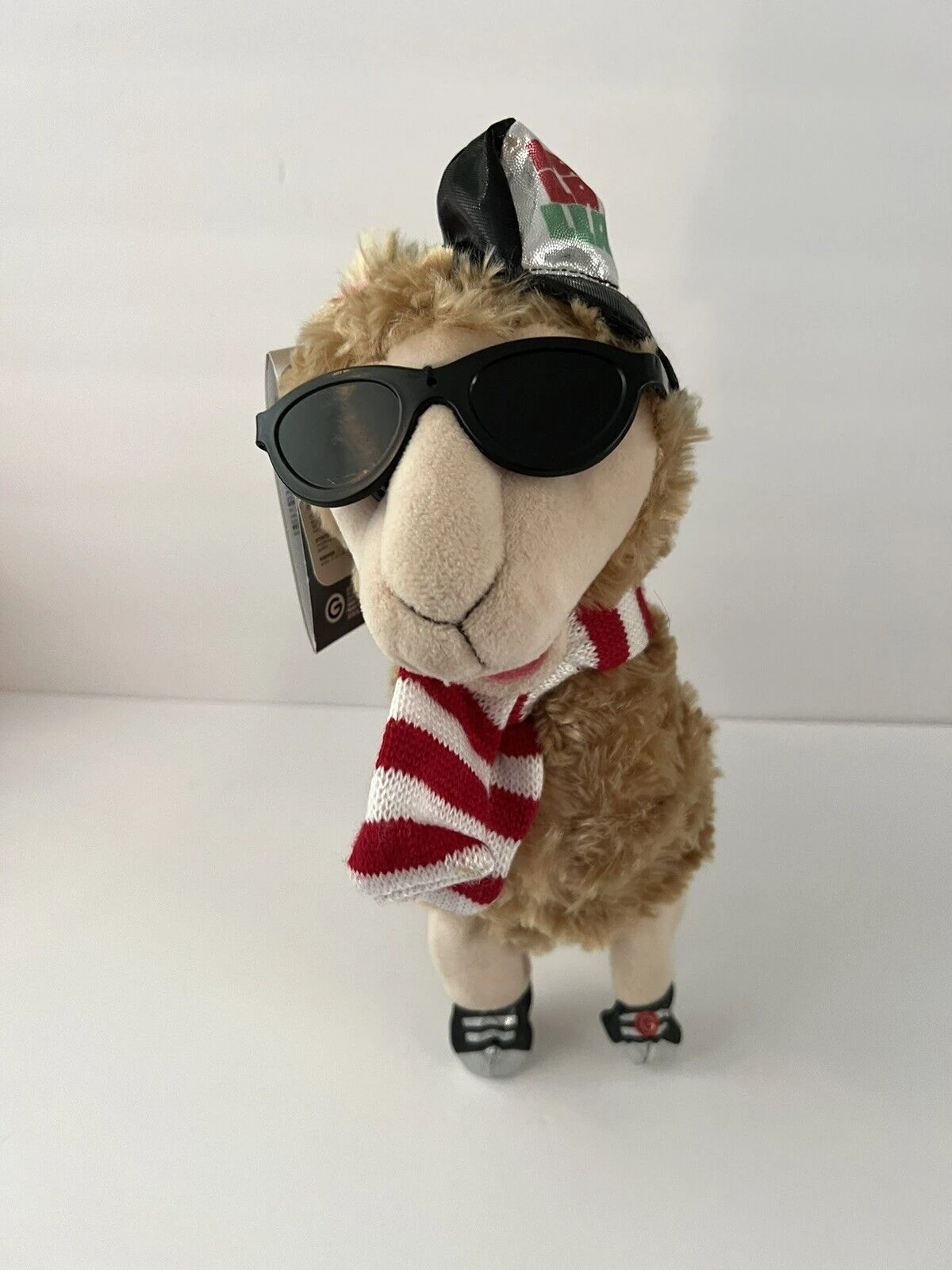 Luan Rapping Llama | PBC International Wiki | Fandom