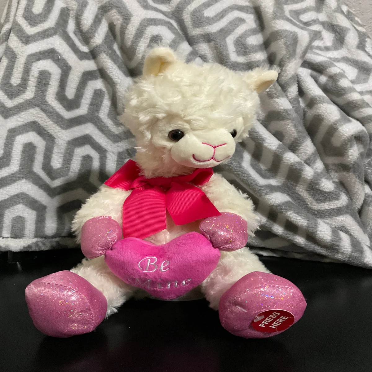 Rising Neck Llama | PBC International Wiki | Fandom