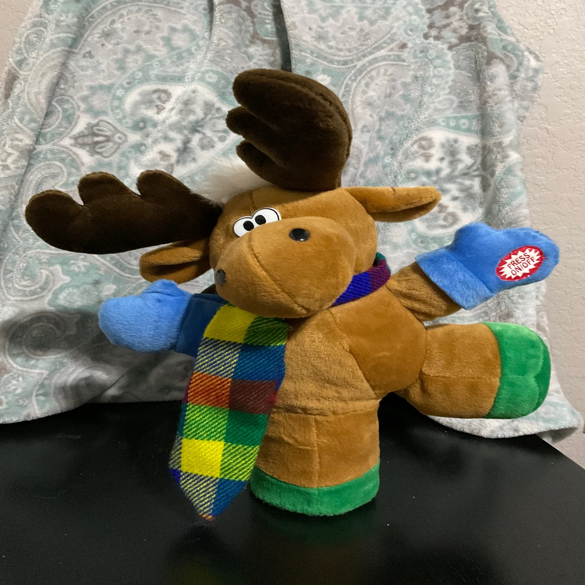 Holiday Wiggling Animals | PBC International Wiki | Fandom