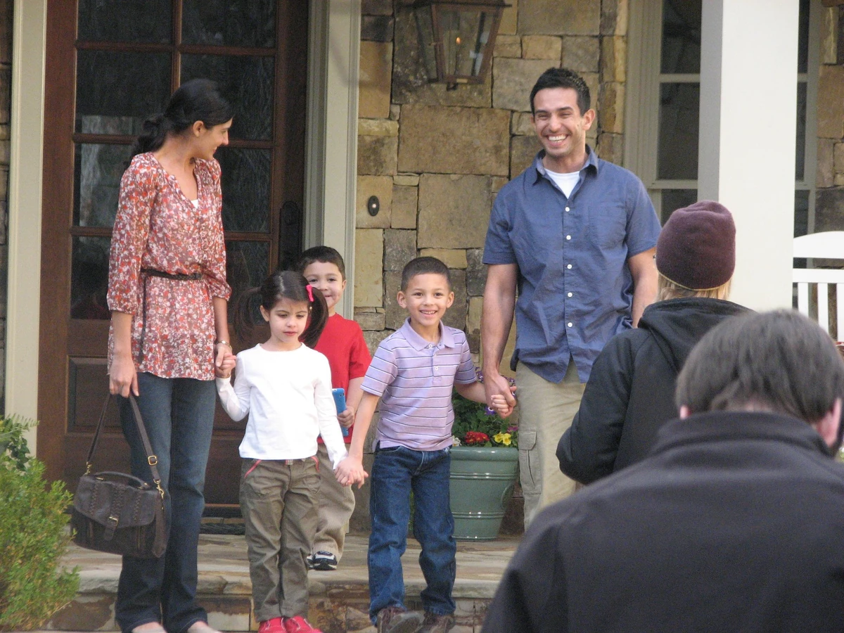 Alex Rodvill | PBS Kids Sprout TV Wiki | Fandom