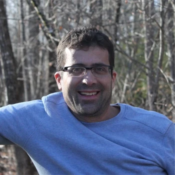 Deron Triff | PBS Kids Sprout TV Wiki | Fandom