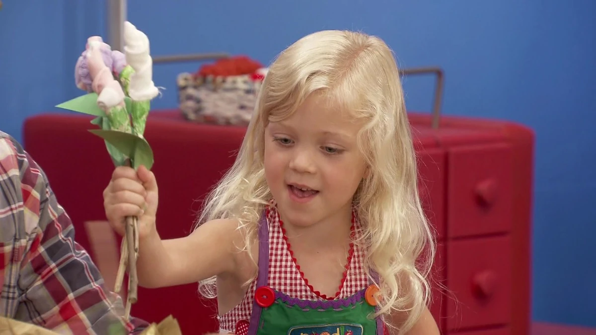 Episode 212: Big Sister's Birthday / Skate-o-rama | PBS Kids Sprout TV ...