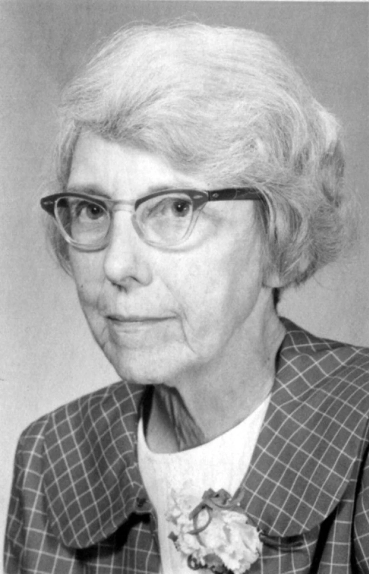 Gertrude Thompson | PCU - Pietruszek Cthulhu Universe Wiki | Fandom