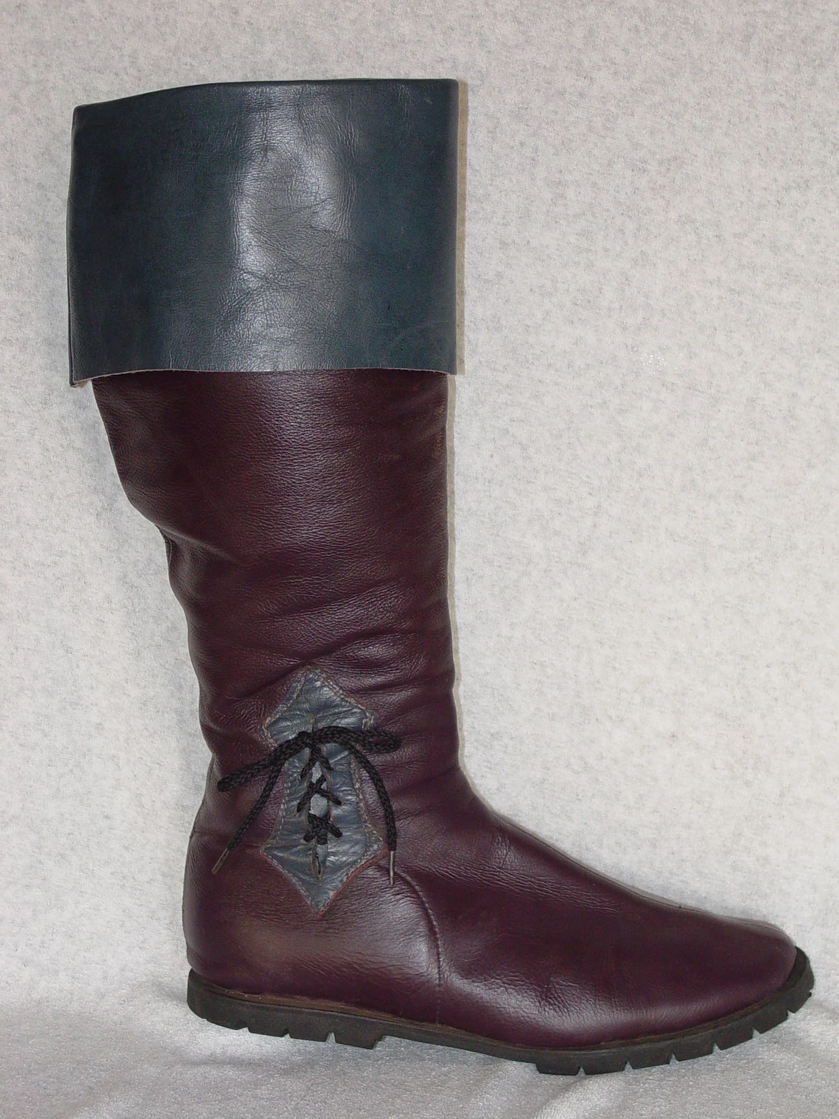 Shoe, Left | Caleb's Pathfinder Campaign Wiki | Fandom