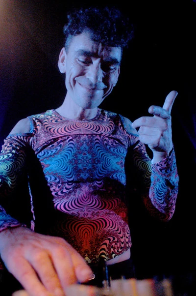 Ollie Wisdom | John Peel Wiki | Fandom