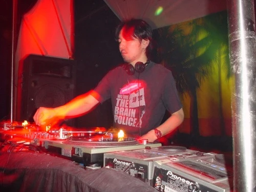 DJ Shufflemaster | John Peel Wiki | Fandom