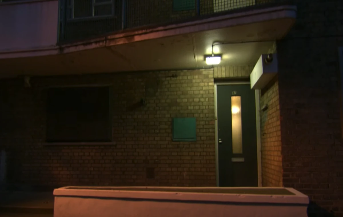 Andy’s flat | Peep Show Wiki | Fandom