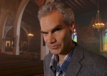 Angus Maynard | Peep Show Wiki | Fandom