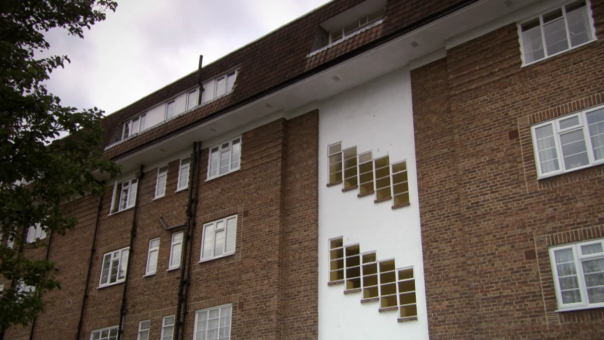 Dobby's flat | Peep Show Wiki | Fandom