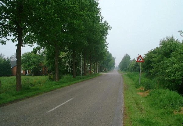 Achteromweg | Peize | Fandom