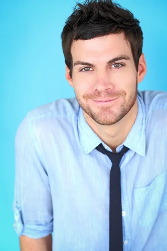 Brent Bailey | Pemberley Digital Wiki | Fandom