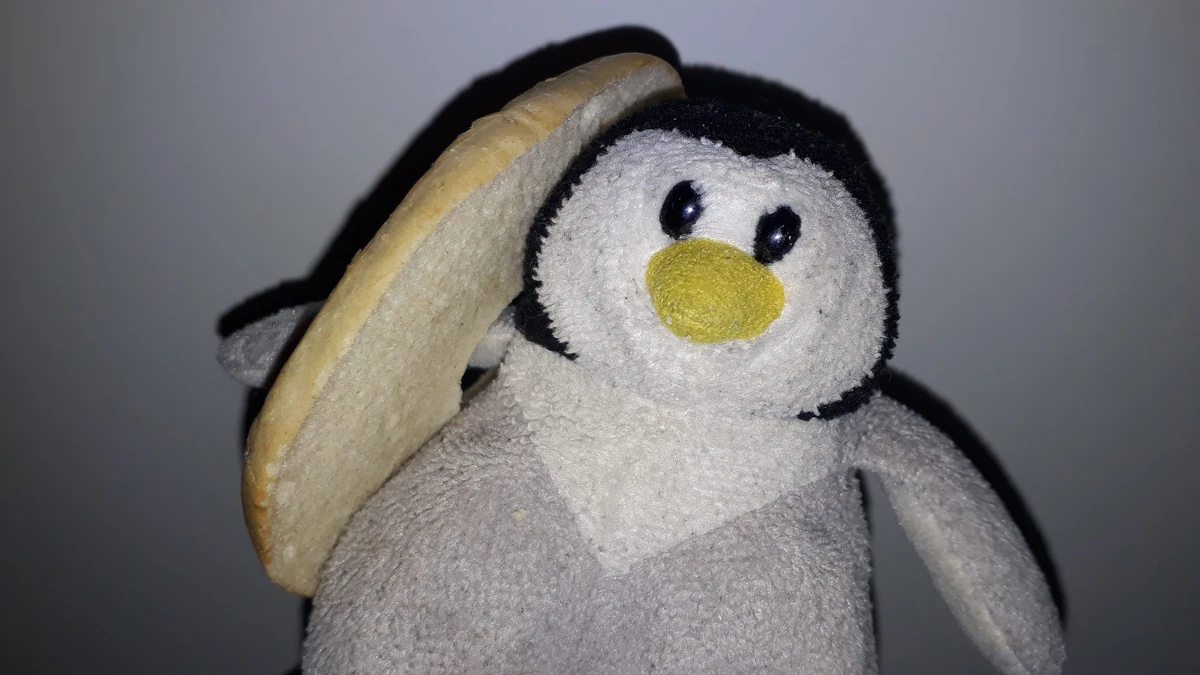 Charlie Benson | Penguin and Beeky Show Wiki | Fandom