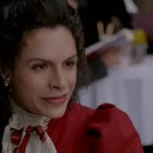 Angelique Lewis Actress