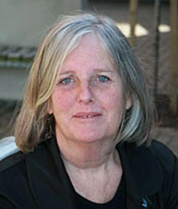 Fiona Farrell | Penny's poetry pages Wiki | Fandom