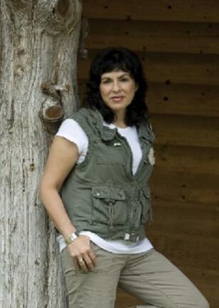 LeAnne Howe | Penny's poetry pages Wiki | Fandom