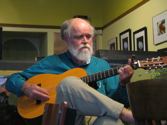 Dennis Holt | Penny's poetry pages Wiki | Fandom